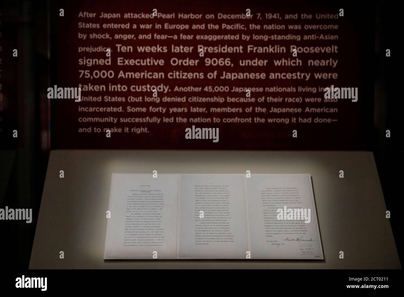 Executive order 9066 hi-res stock photography and images - Alamy