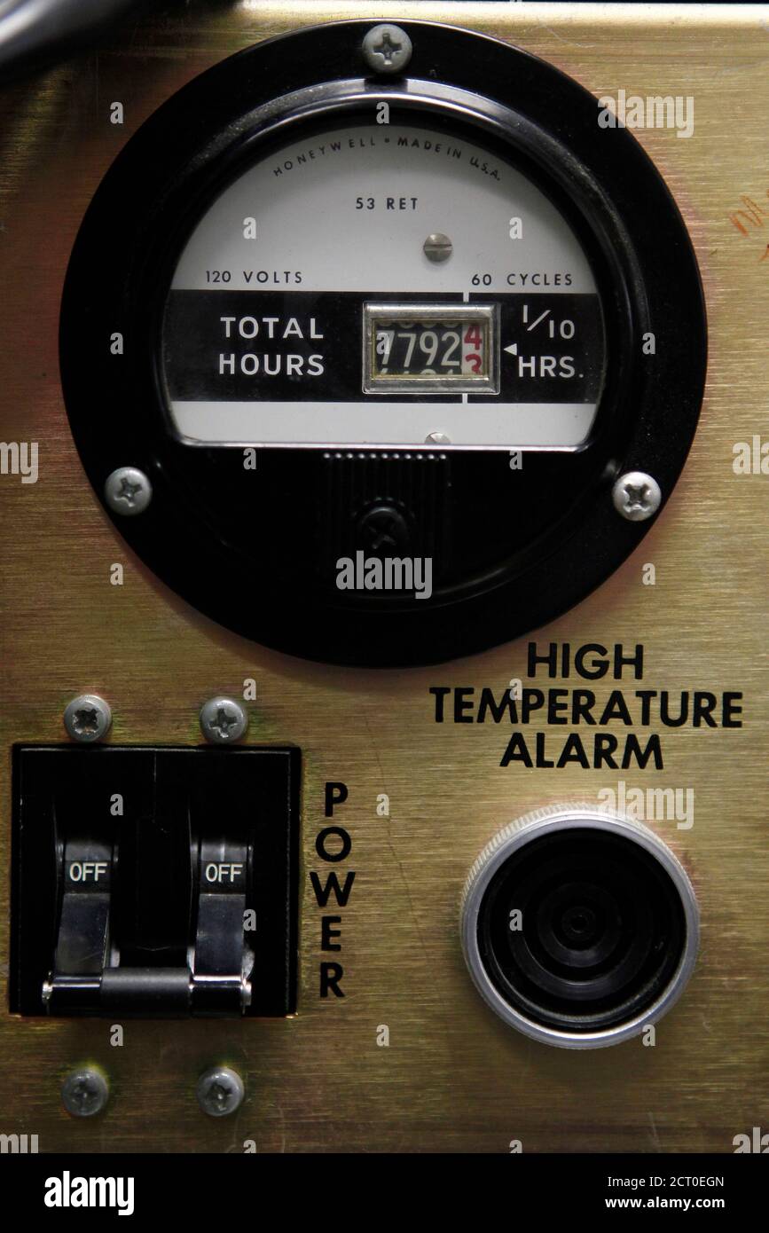 Interface message processor hi-res stock photography and images - Alamy