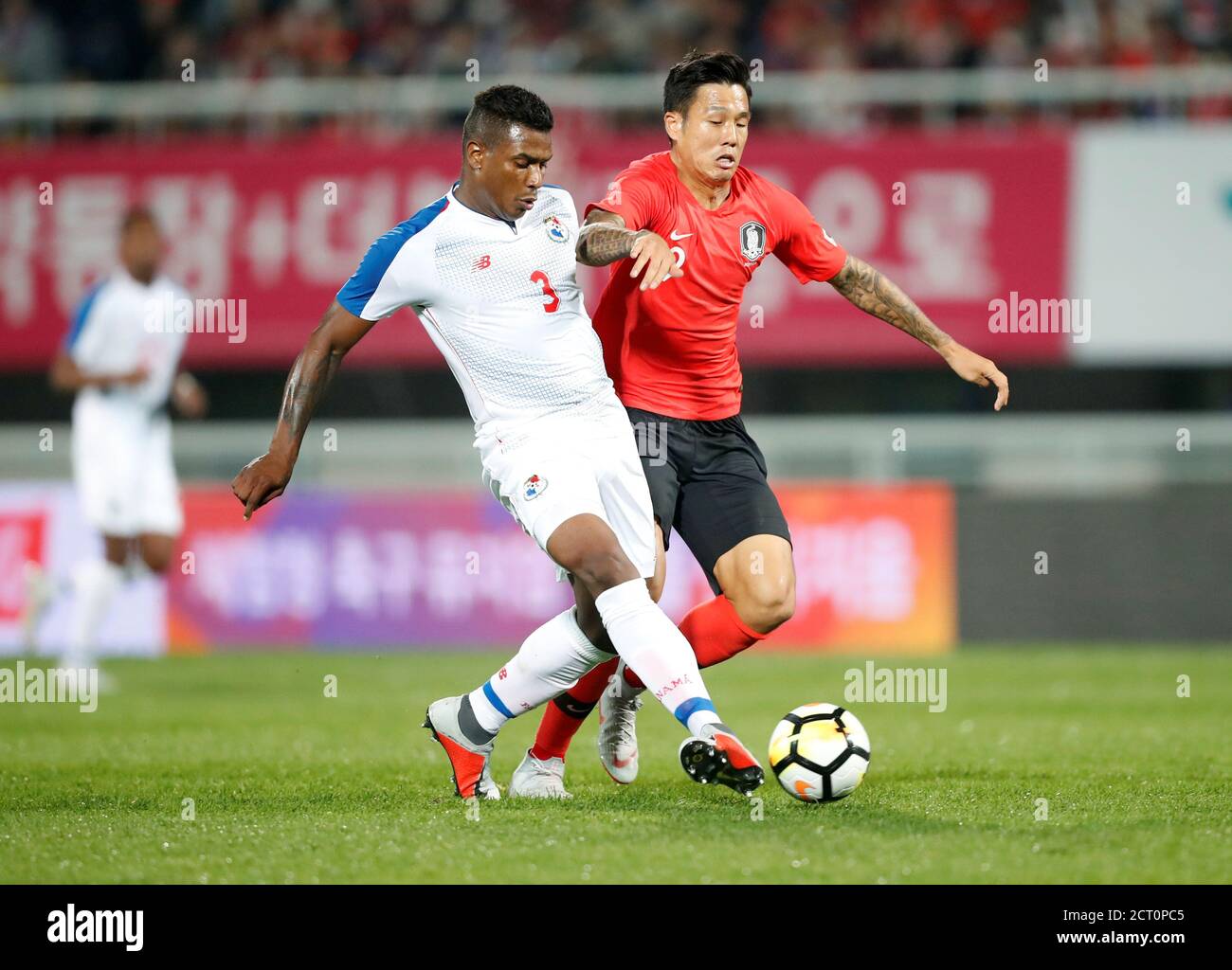 Ji hyun jun hi-res stock photography and images - Alamy