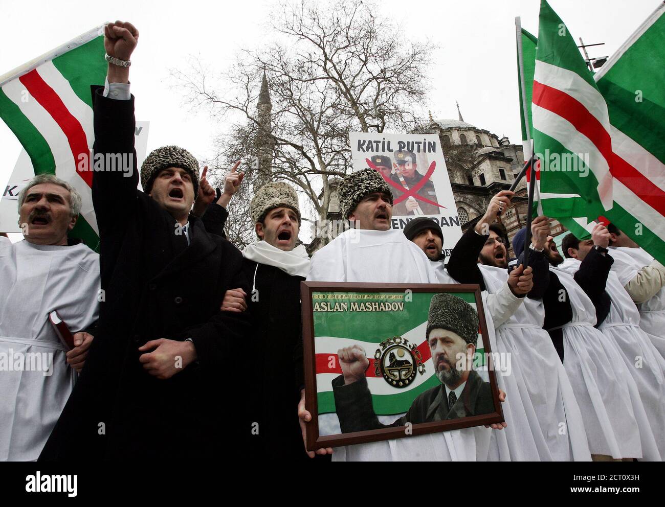 Chechen president aslan maskhadov hi-res stock photography and images ...