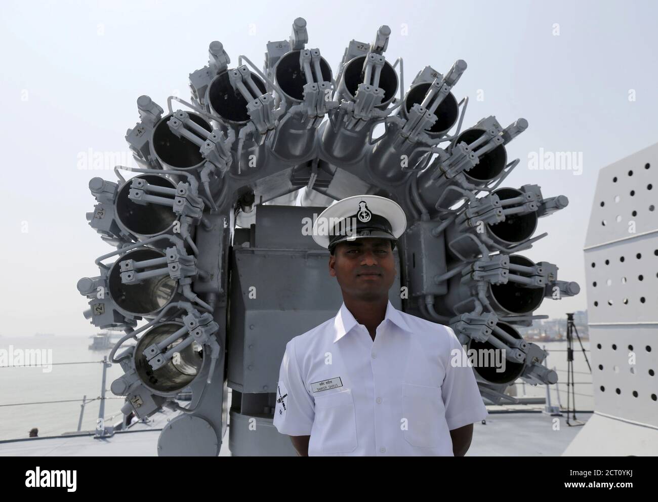 Indian rocket launcher hi-res stock photography and images - Alamy