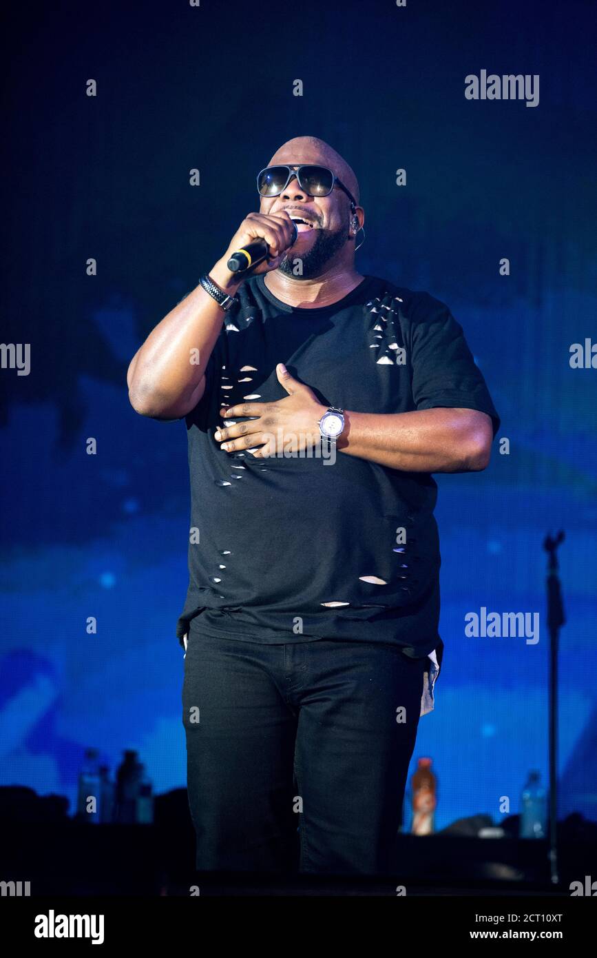 Wanya morris boyz ii men hi-res stock photography and images - Alamy