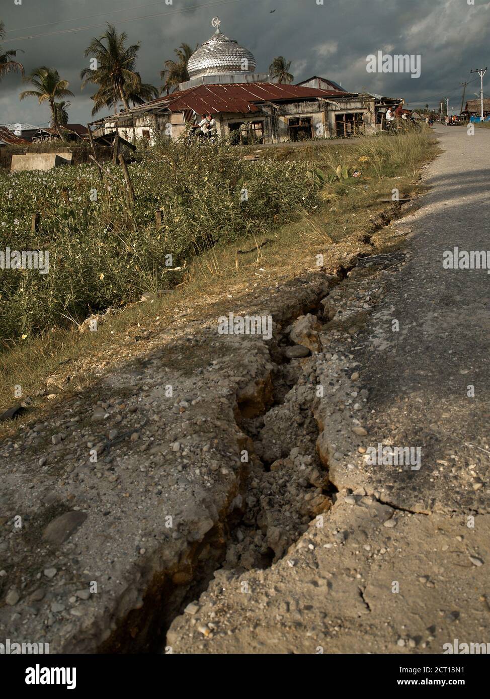 Damaged and Cracked road surface after earthquake Stock Photo - Alamy