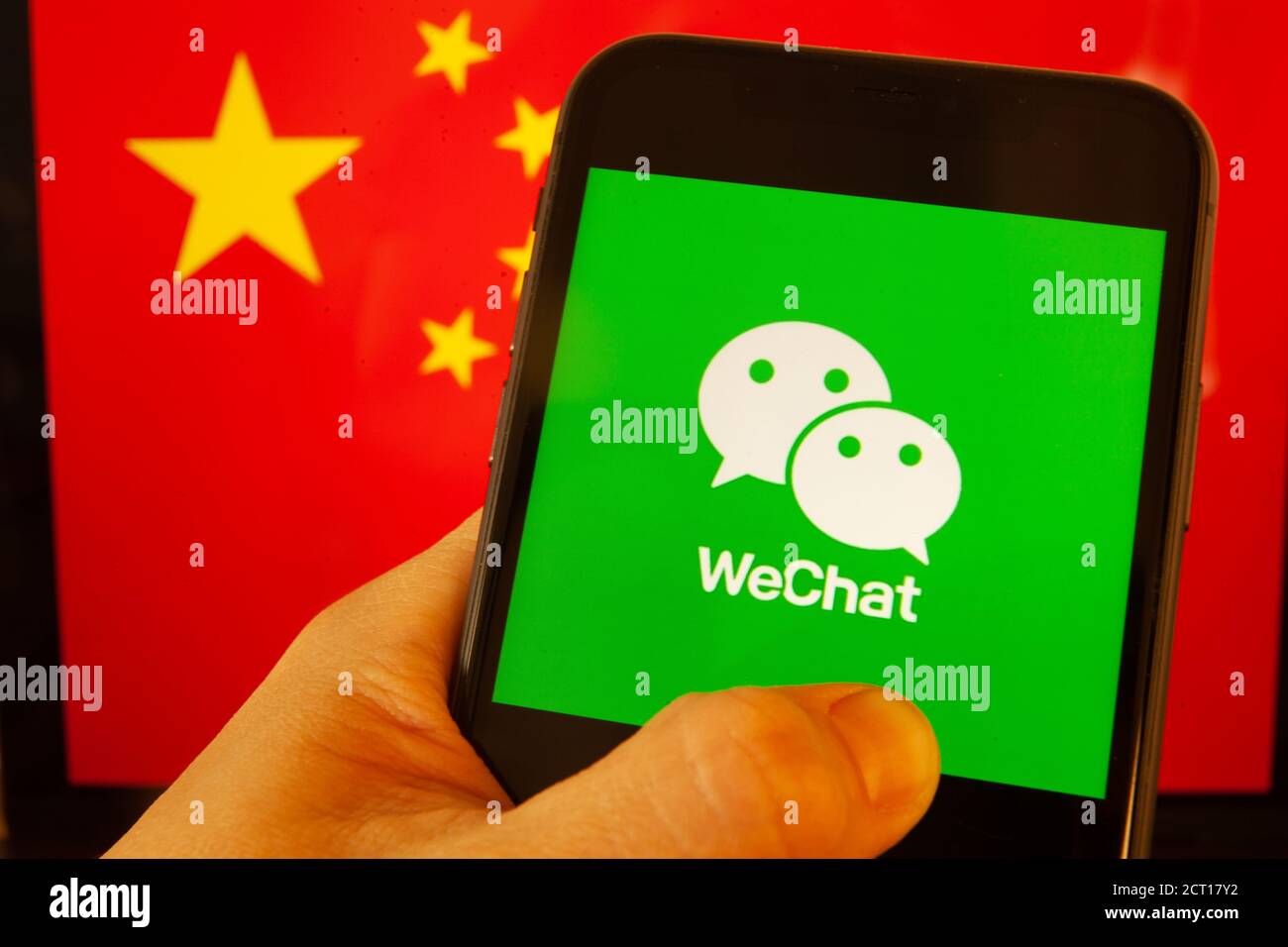 Wechat logo hi-res stock photography and images - Alamy
