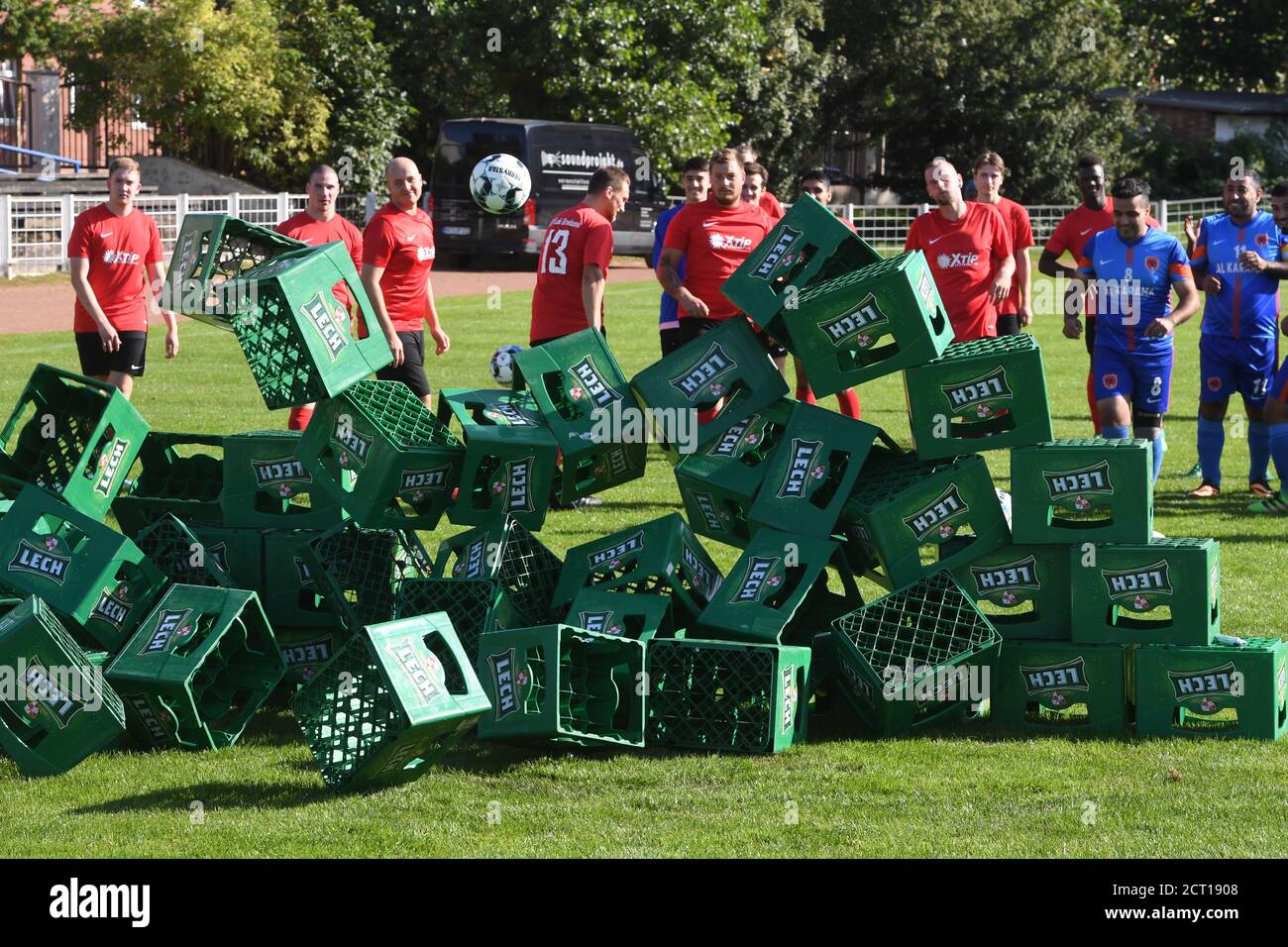 Stralsund, Germany. 20th Sep, 2020. Football: Friendly match FC Al ...