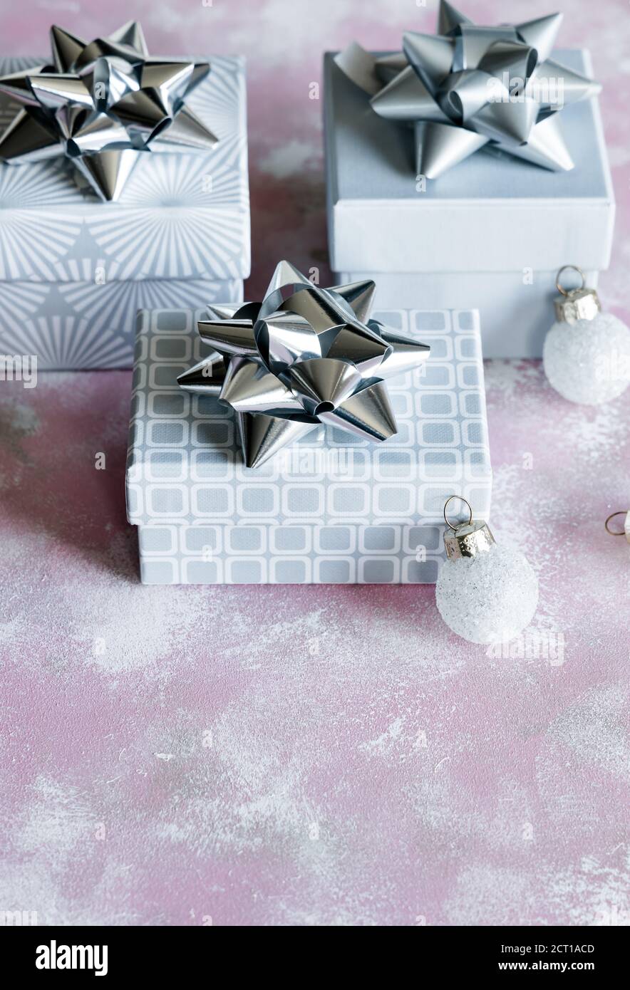 Many silver gift boxes hi-res stock photography and images - Alamy