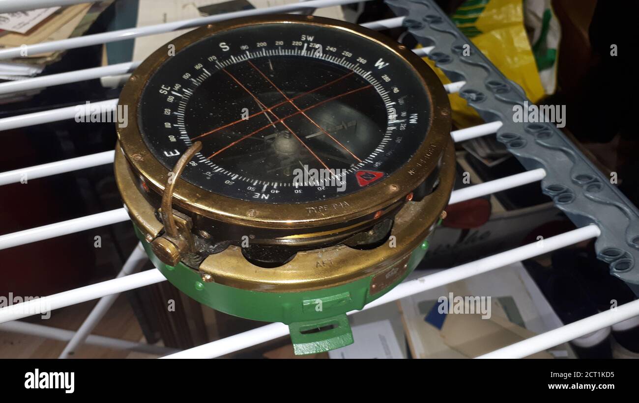 WW2 RAF BRASS COMPASS TYPE P4A LANCASTER BOMBER ROYAL AIR FORCE Stock ...