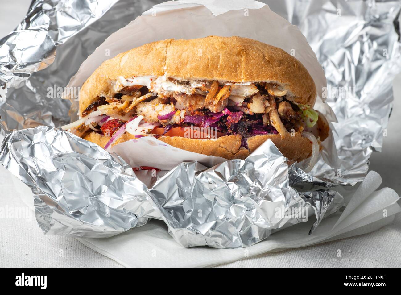 closeup of a doner kebap in pita bread Stock Photo - Alamy