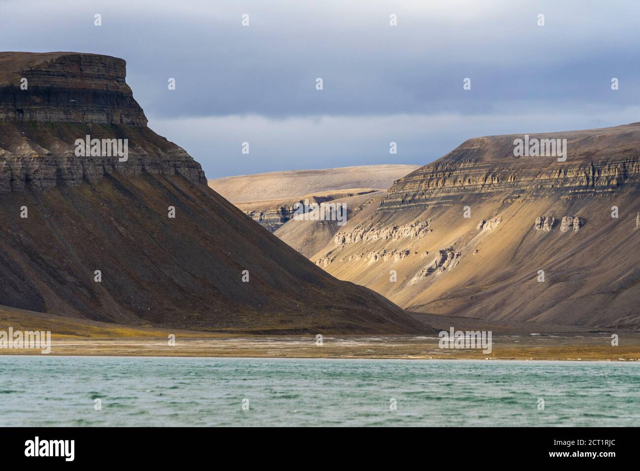 The coastline of Spitsberg, Svalbard Stock Photo - Alamy