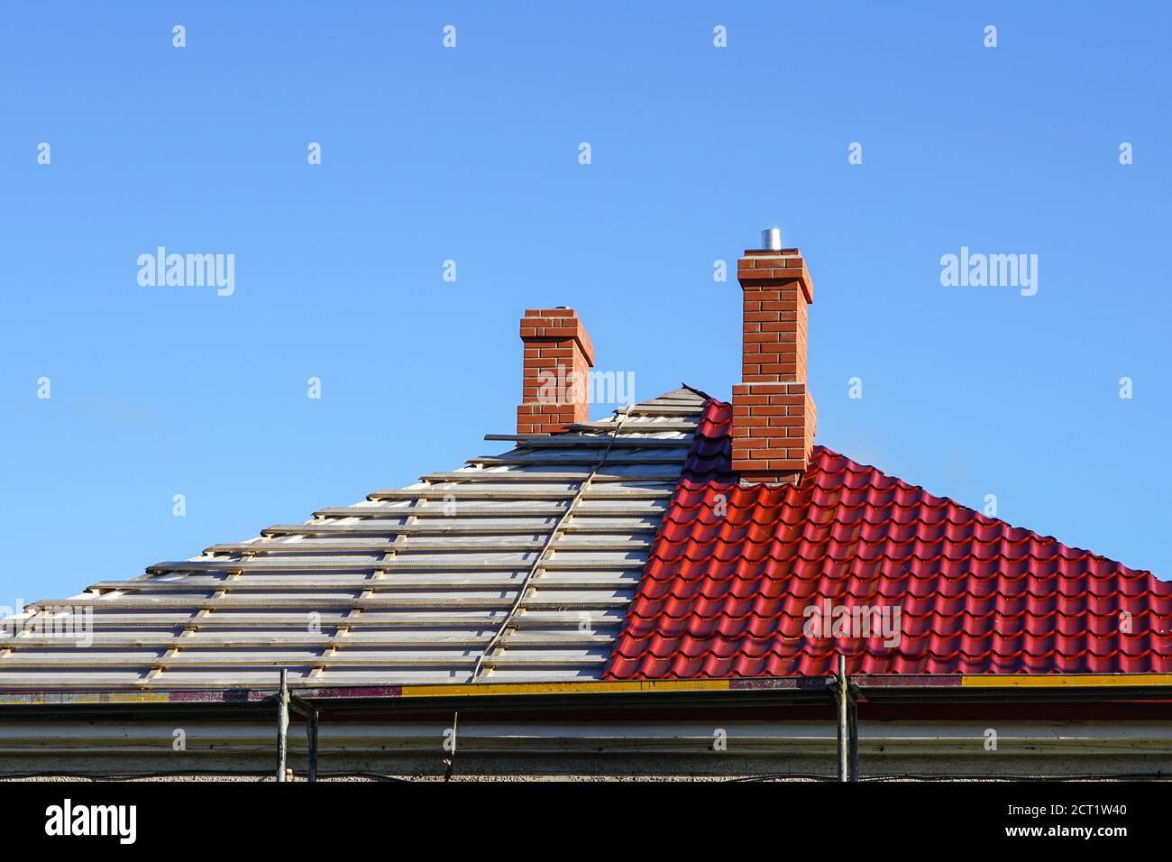 Tin roof replacement hi-res stock photography and images - Alamy