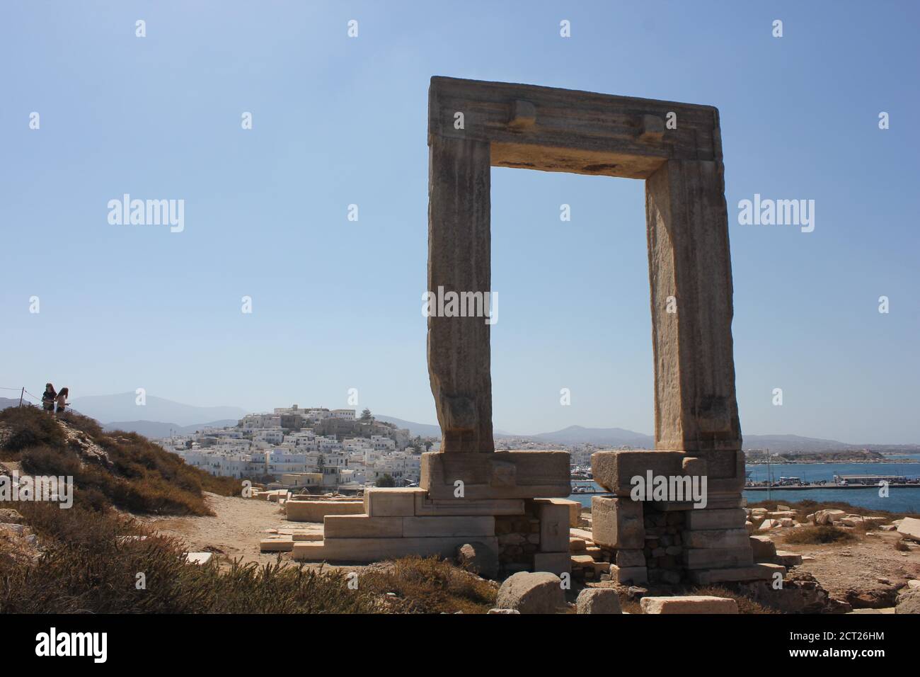 Day view of Portara marble gate in Naxos Stock Photo - Alamy