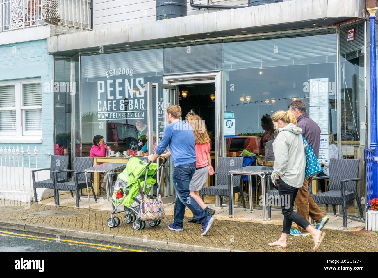 Cafeterias And Bar High Resolution Stock Photography and Images - Alamy