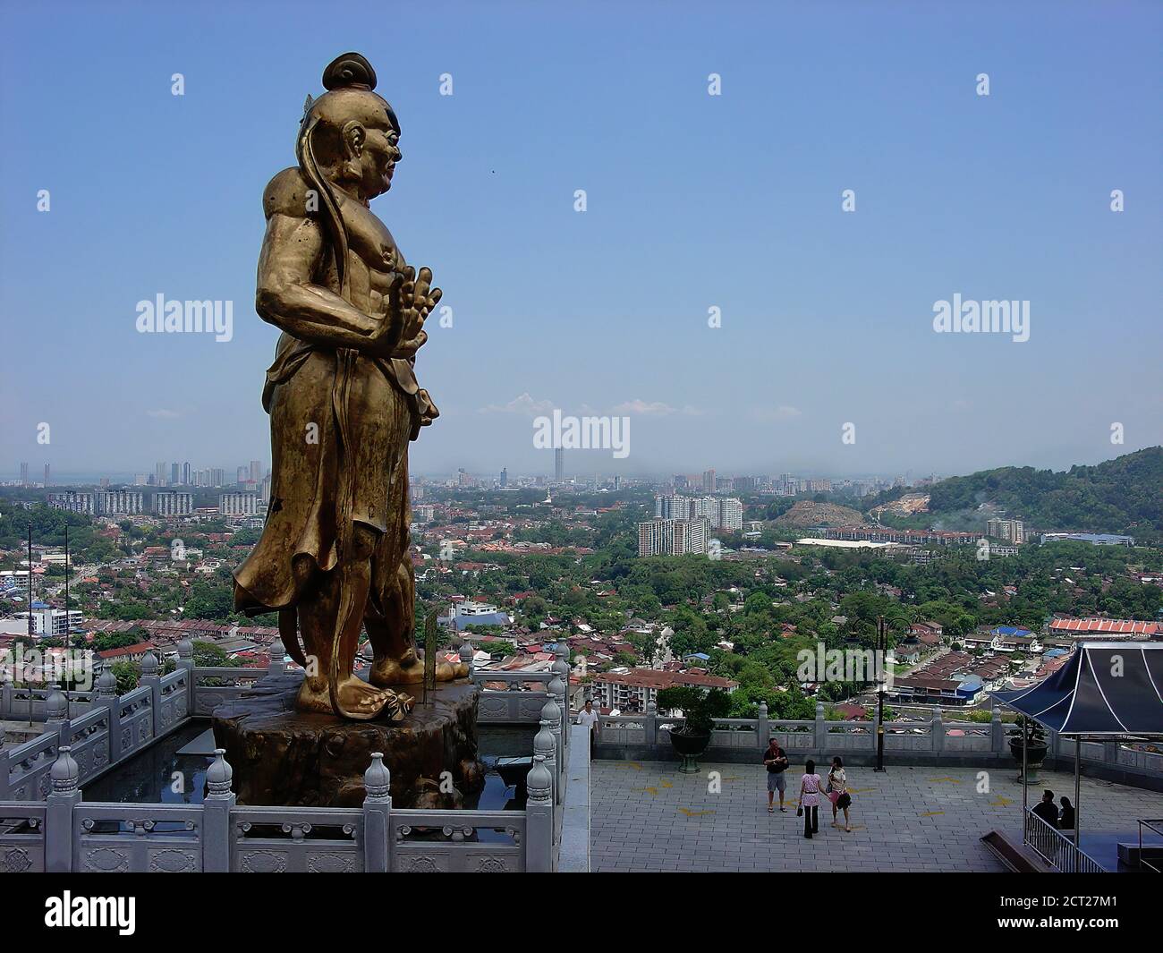 Statue kek lok si buddha hi-res stock photography and images - Alamy