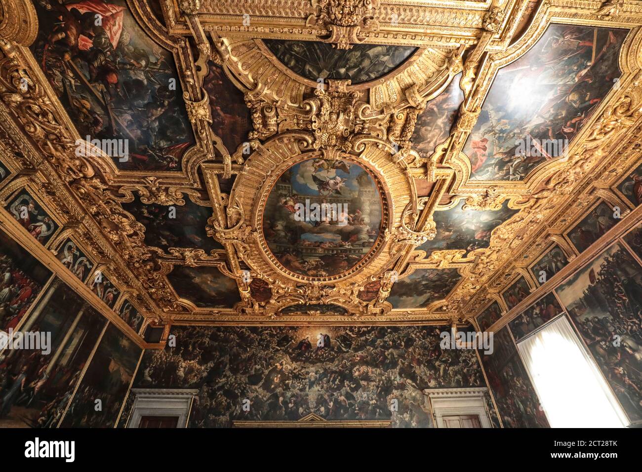 Great council chamber hi-res stock photography and images - Alamy
