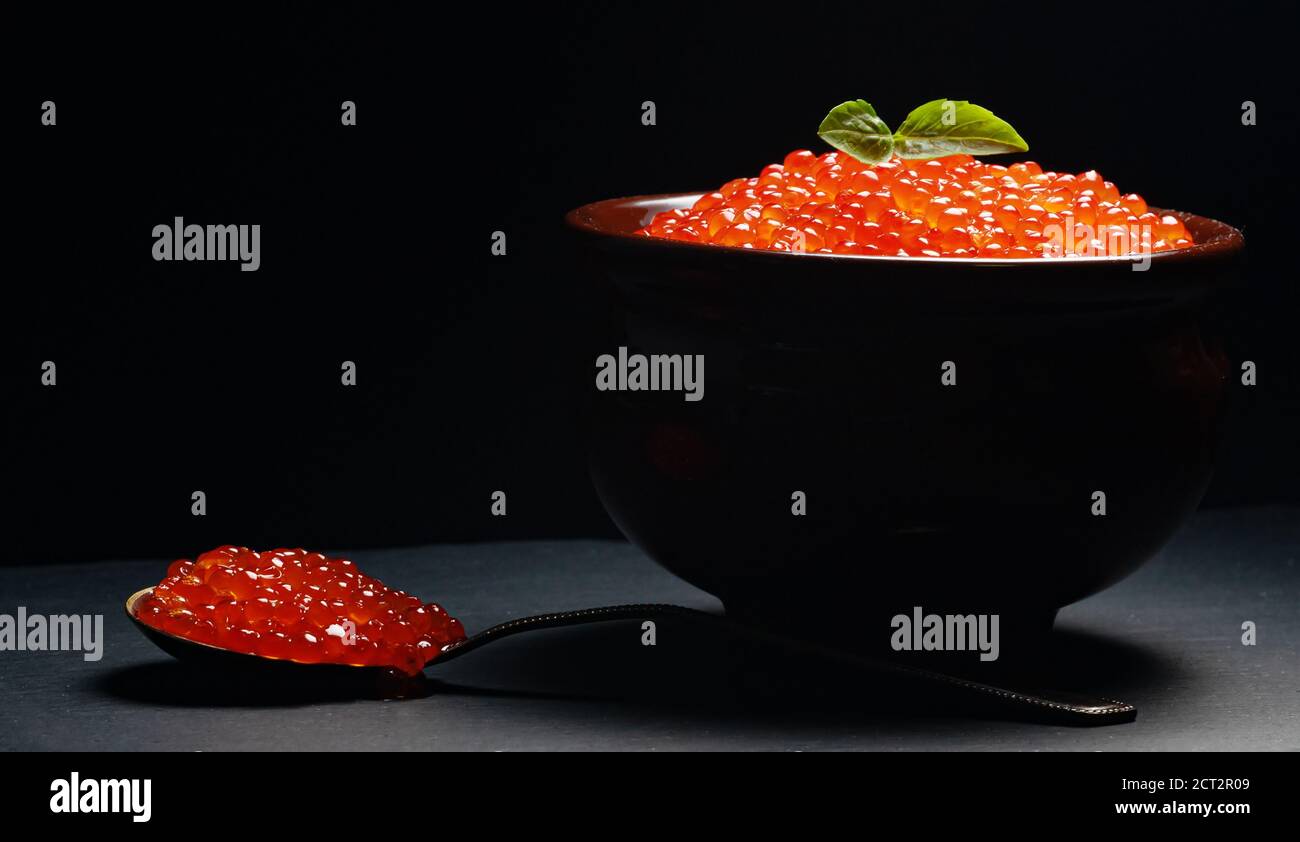 Red caviar in pot hi-res stock photography and images - Alamy