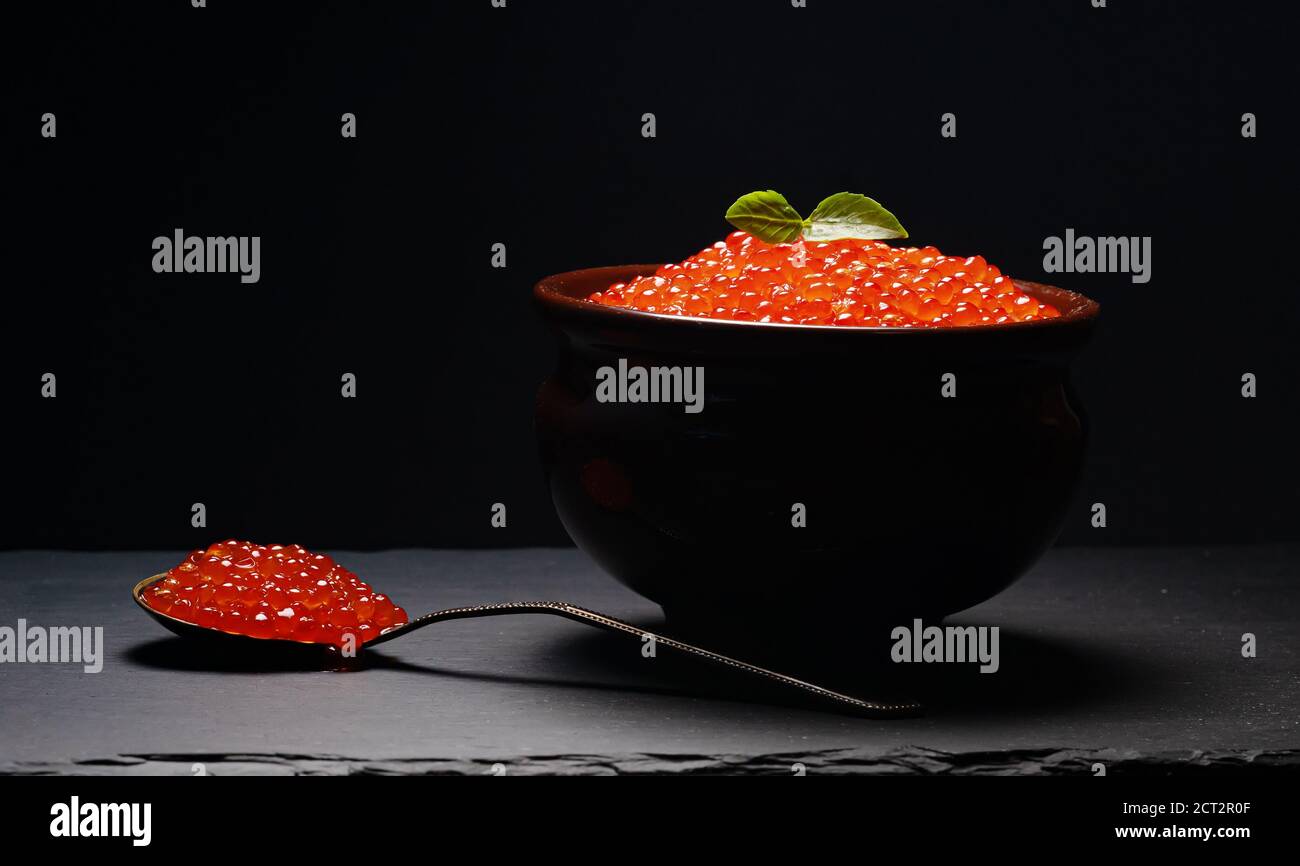 Red caviar in pot hi-res stock photography and images - Alamy