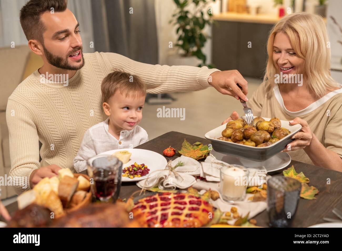 Happy potato family hi-res stock photography and images - Alamy