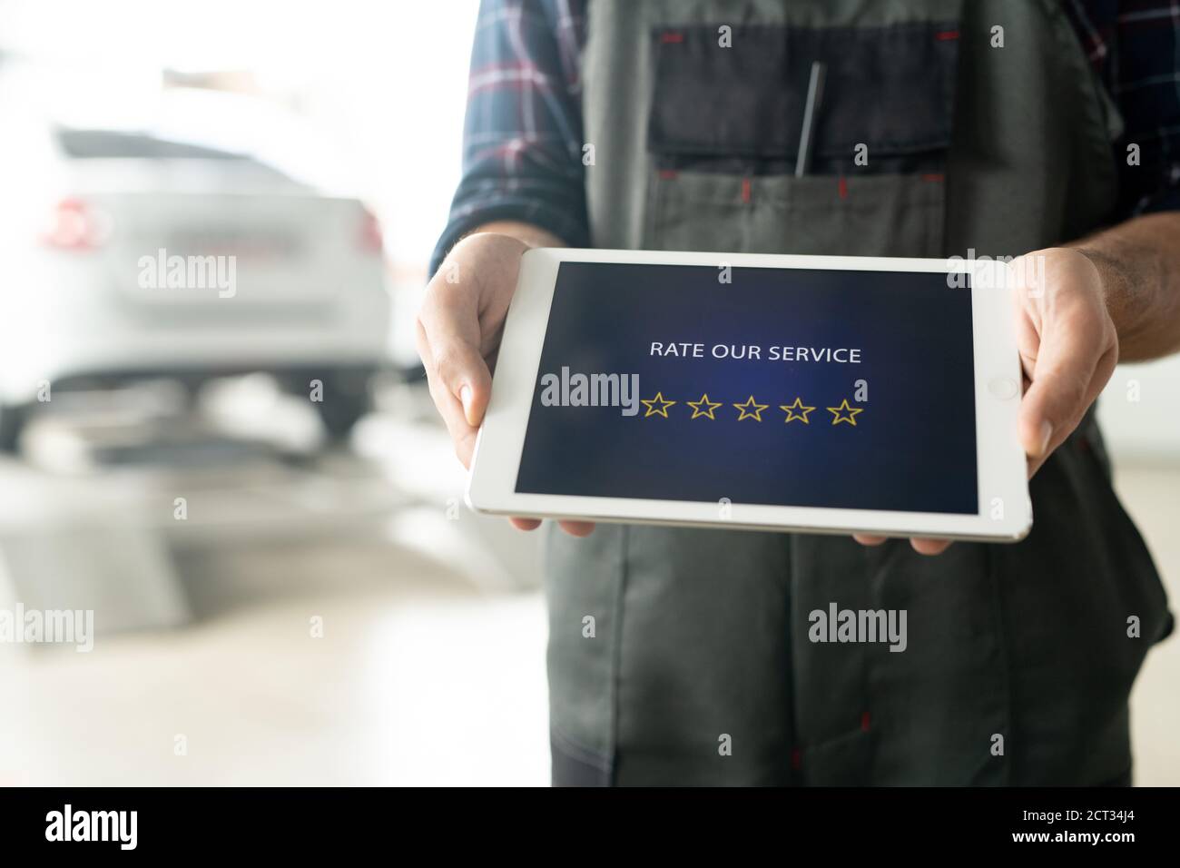 Asking rate hi-res stock photography and images - Alamy