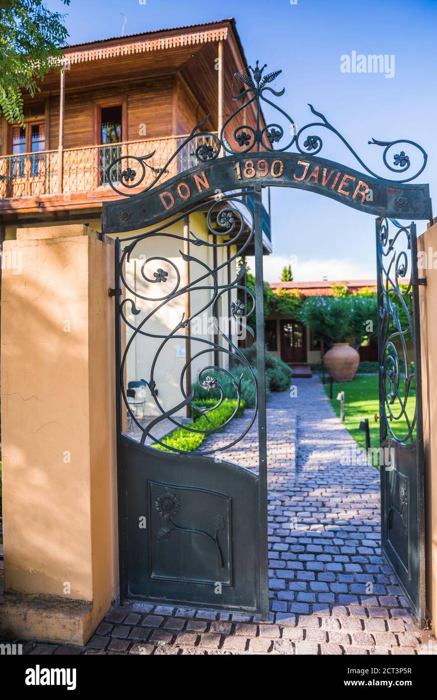 Resort Club Tapiz Boutique Hotel, a Bodega (winery) and accommodation ...