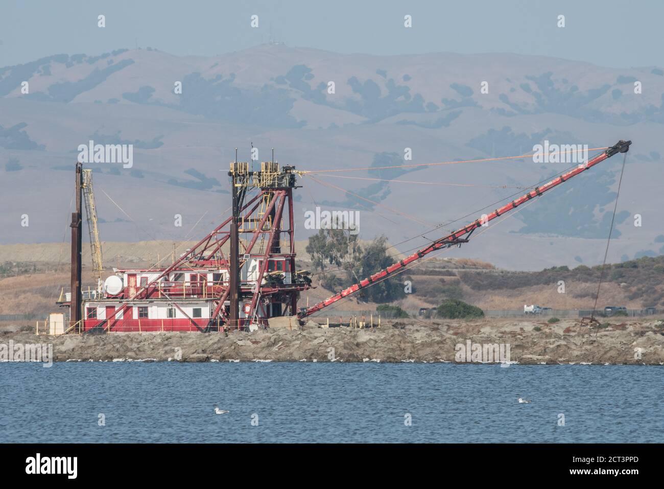 Floating maintenance dredge hi-res stock photography and images - Alamy