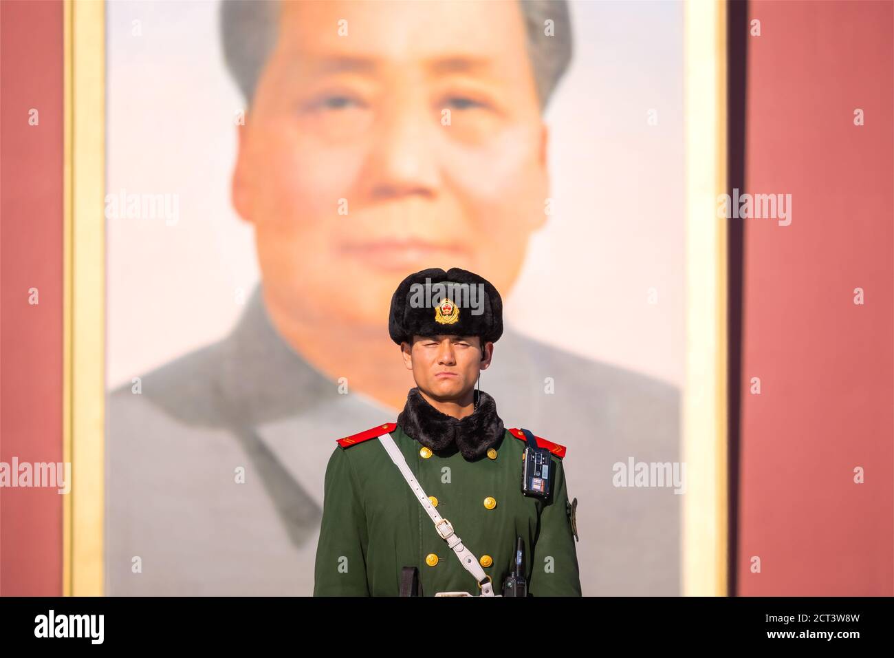 Chinese peoples liberation army officer hi-res stock photography and ...