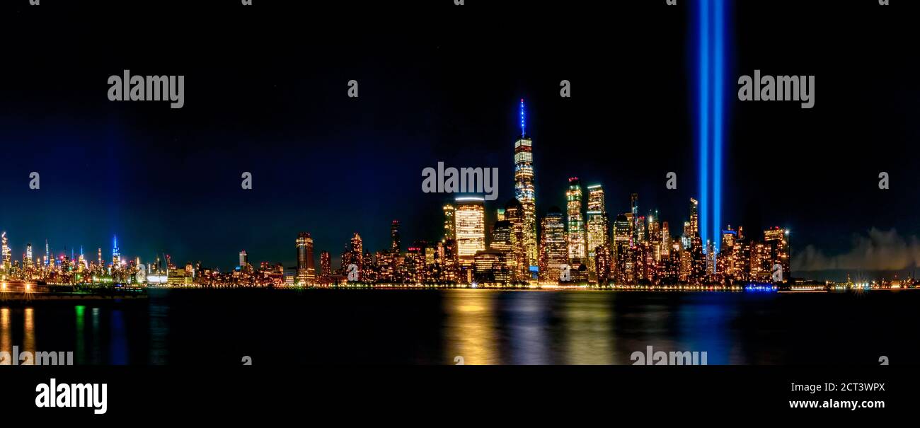 9 11 tribute lights hi-res stock photography and images - Alamy