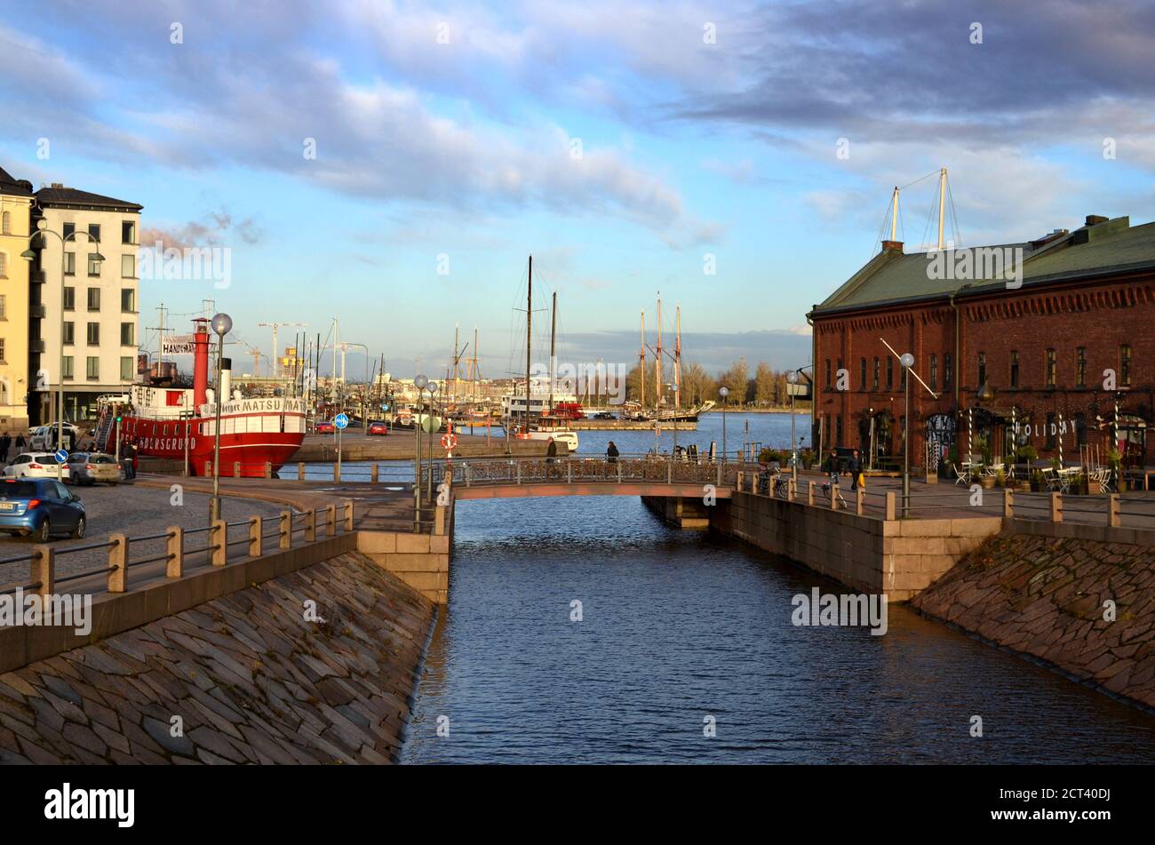 Helsinki waterfront hi-res stock photography and images - Alamy