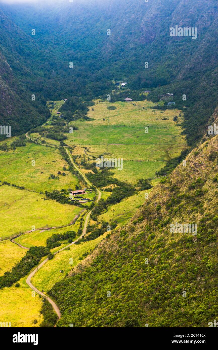 Hacienda Zuleta Condor Sanctuary Valley, Imbabura, Ecuador, South ...