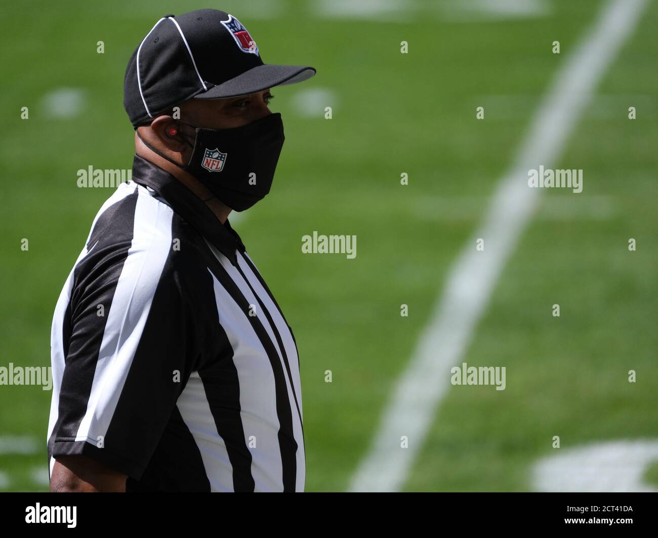 Pittsburgh steelers line up hi-res stock photography and images - Alamy