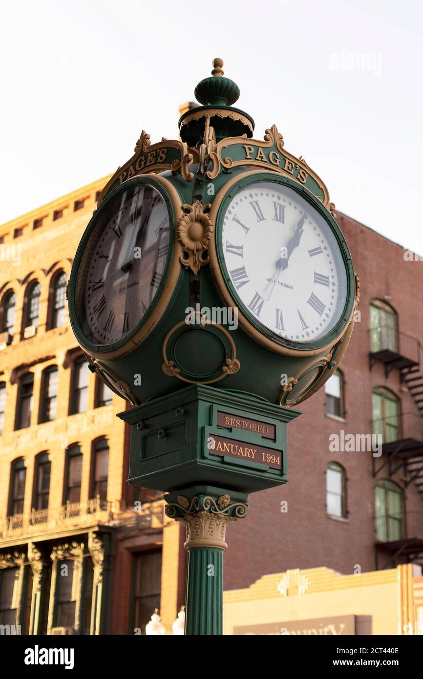 1914 clock hi-res stock photography and images - Alamy