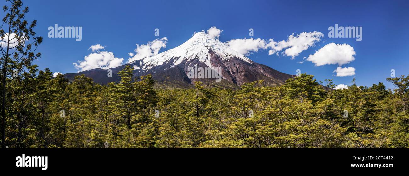 Volcan Osorno In Chile High Resolution Stock Photography and Images - Alamy