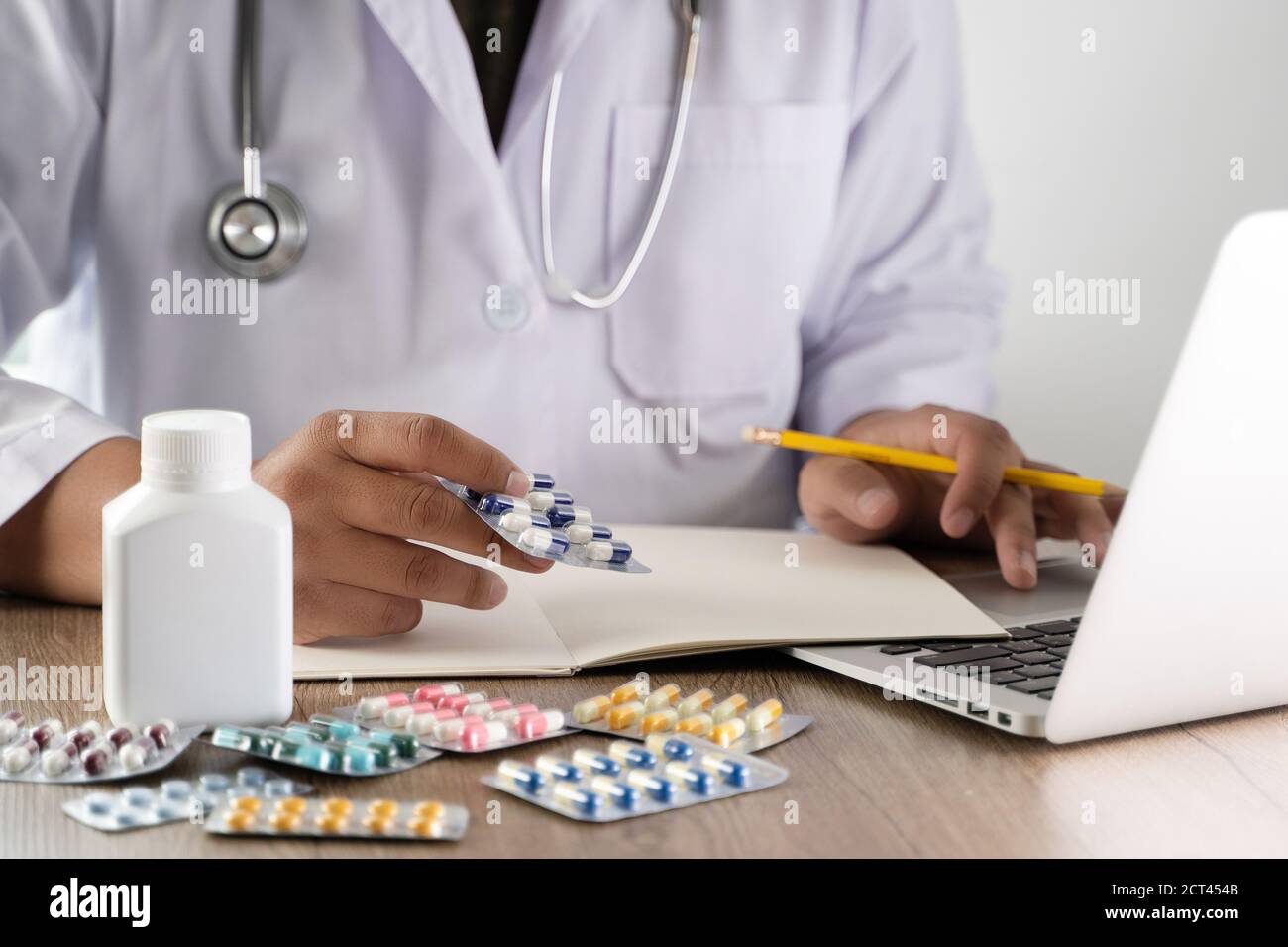 medical doctor writing prescription physician with stethoscope ...