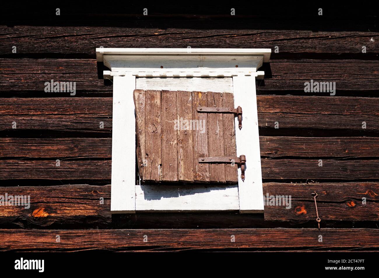 Withered wooden facade hi-res stock photography and images - Alamy