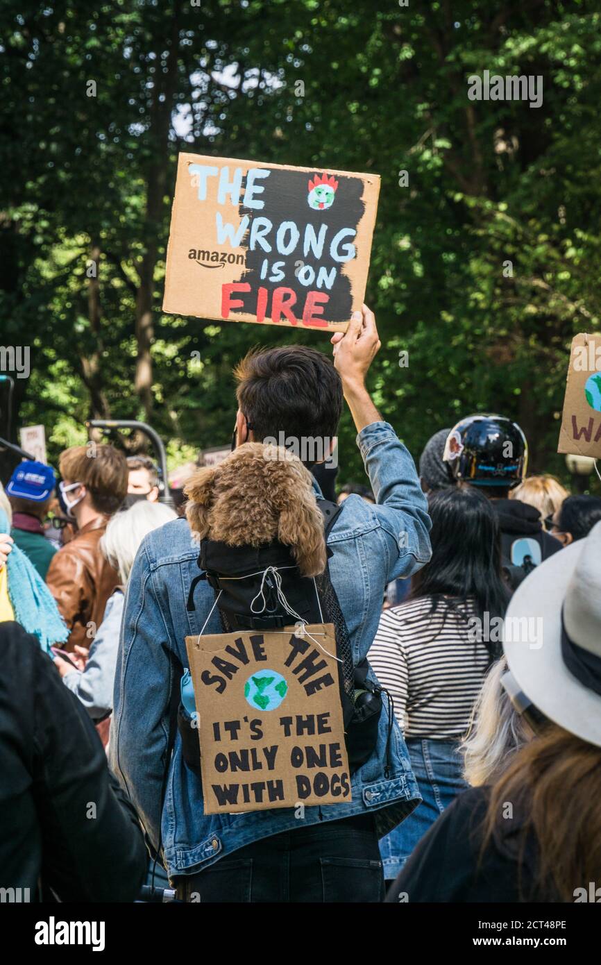 Fighting for racial justice hi-res stock photography and images - Alamy