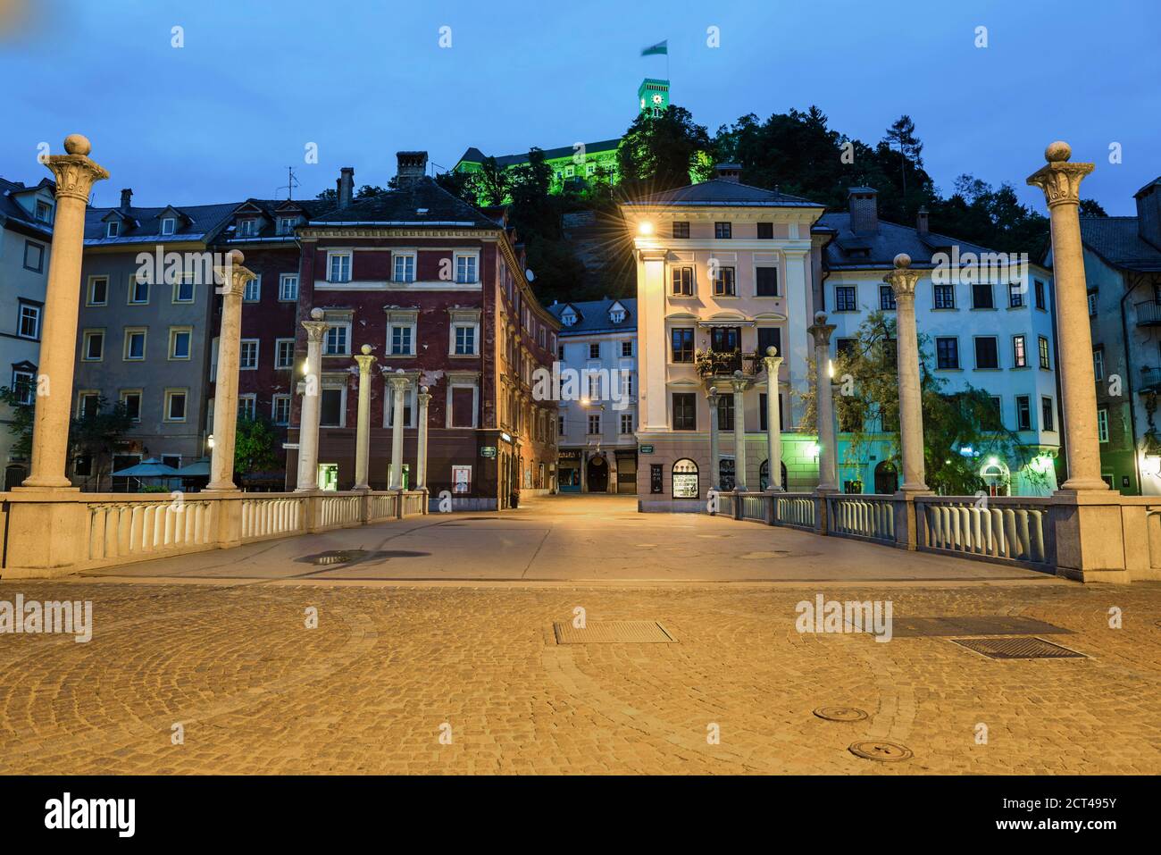 Cobblers bridge ljubljana hi-res stock photography and images - Alamy
