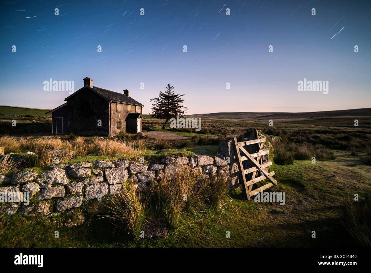 Nuns Cross Farm under stars, Dartmoor National Park, Devon, England ...