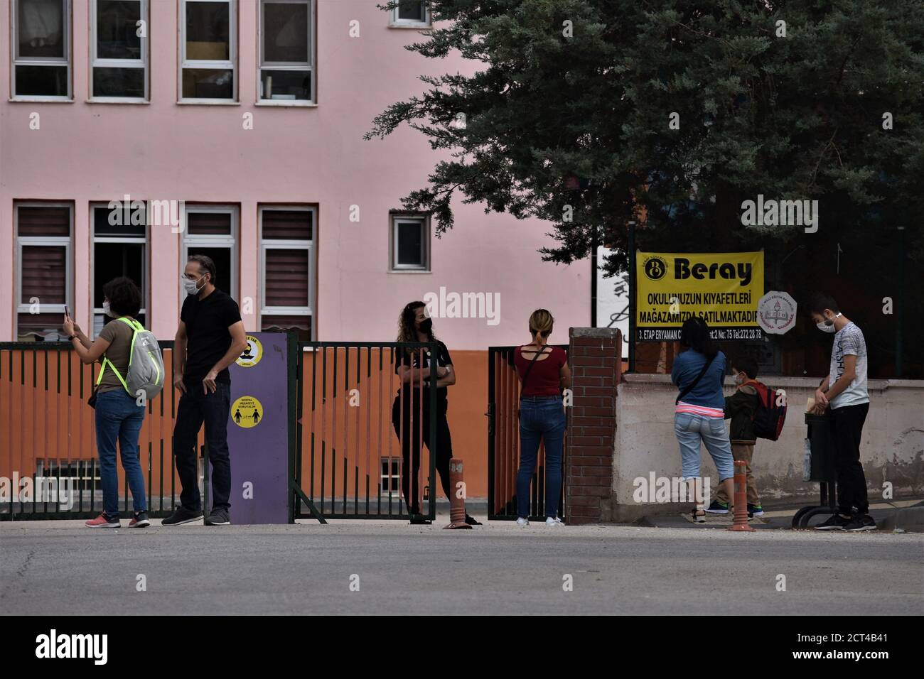 Ankara, Turkey. 21st Sep, 2020. Parents wait outside an elementary ...