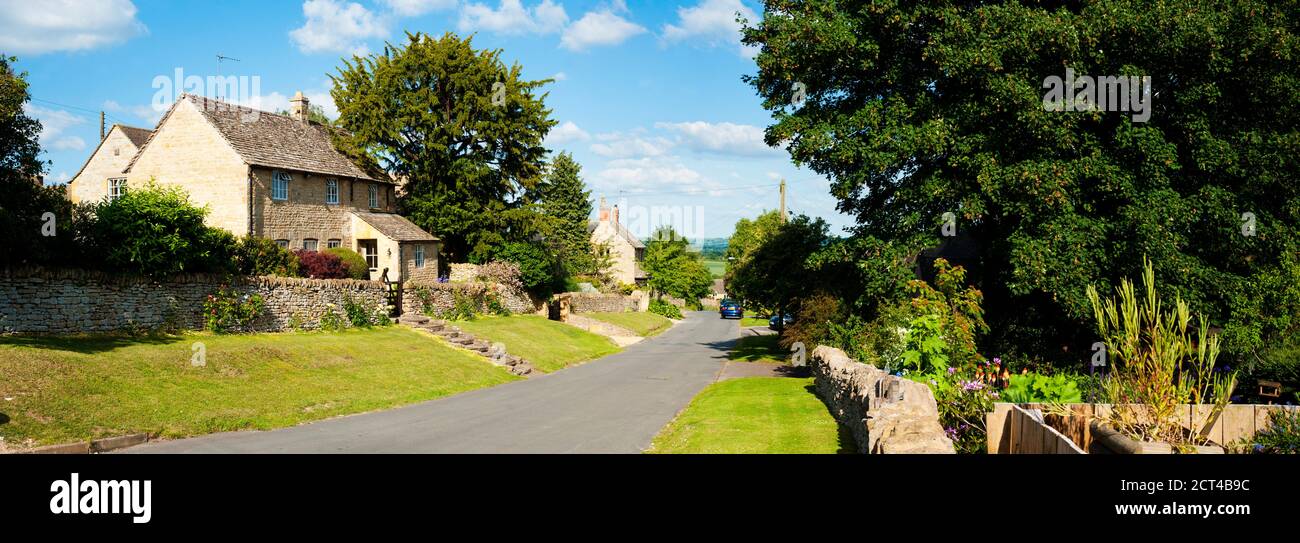 Longborough, a typical village in The Cotswolds, Gloucestershire ...