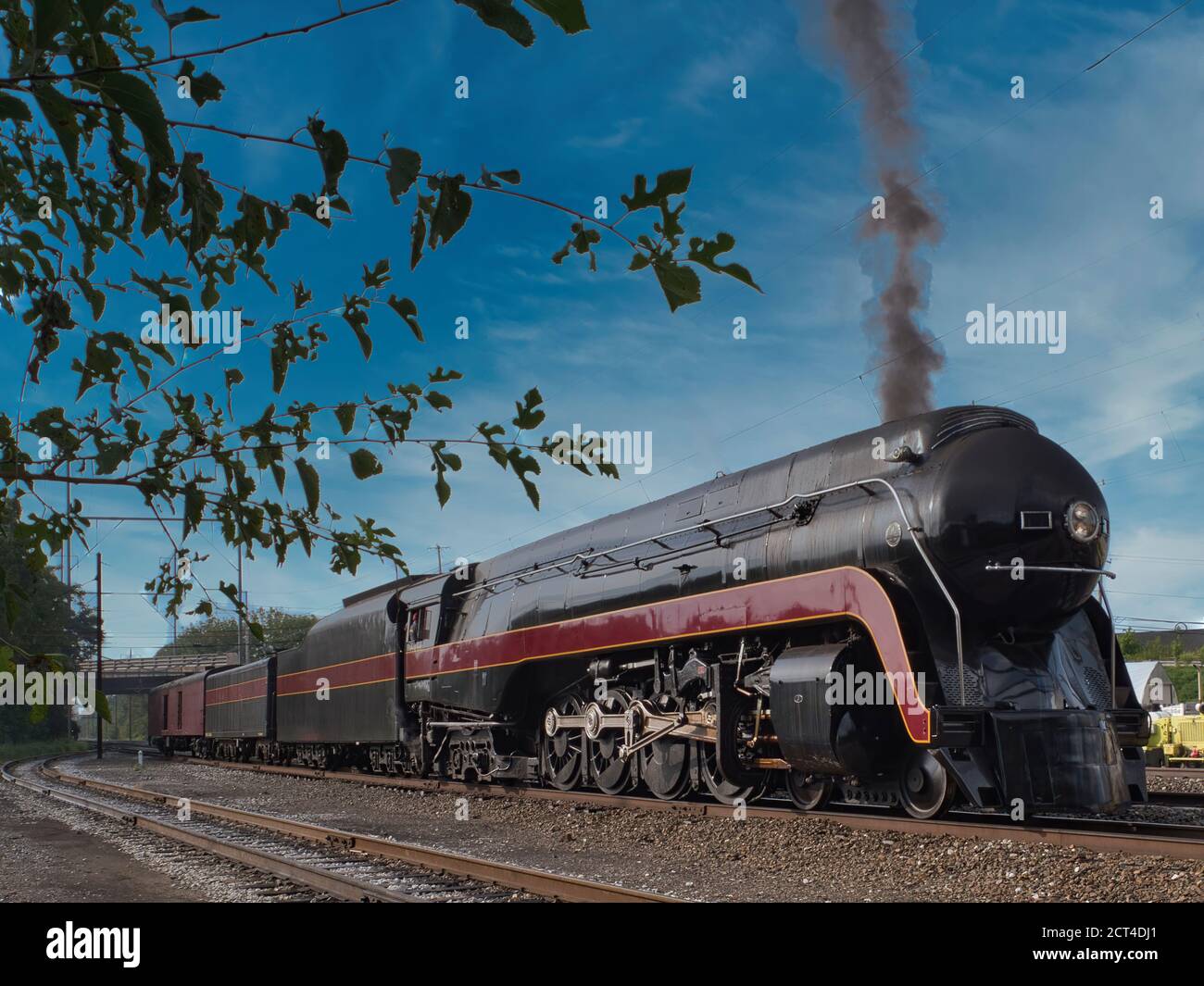Red steam locomotive hi-res stock photography and images - Alamy