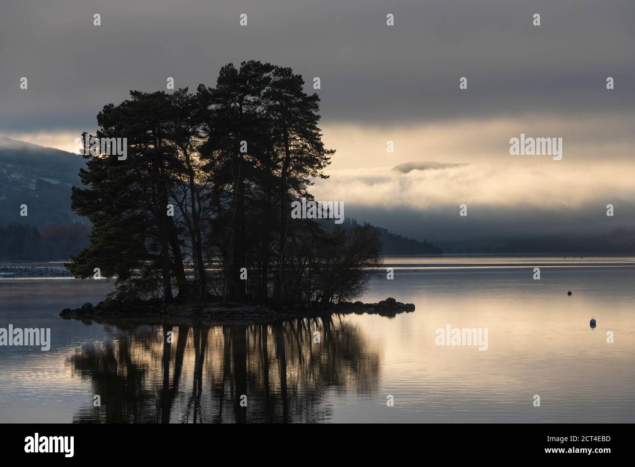 Island Loch Tay High Resolution Stock Photography and Images - Alamy