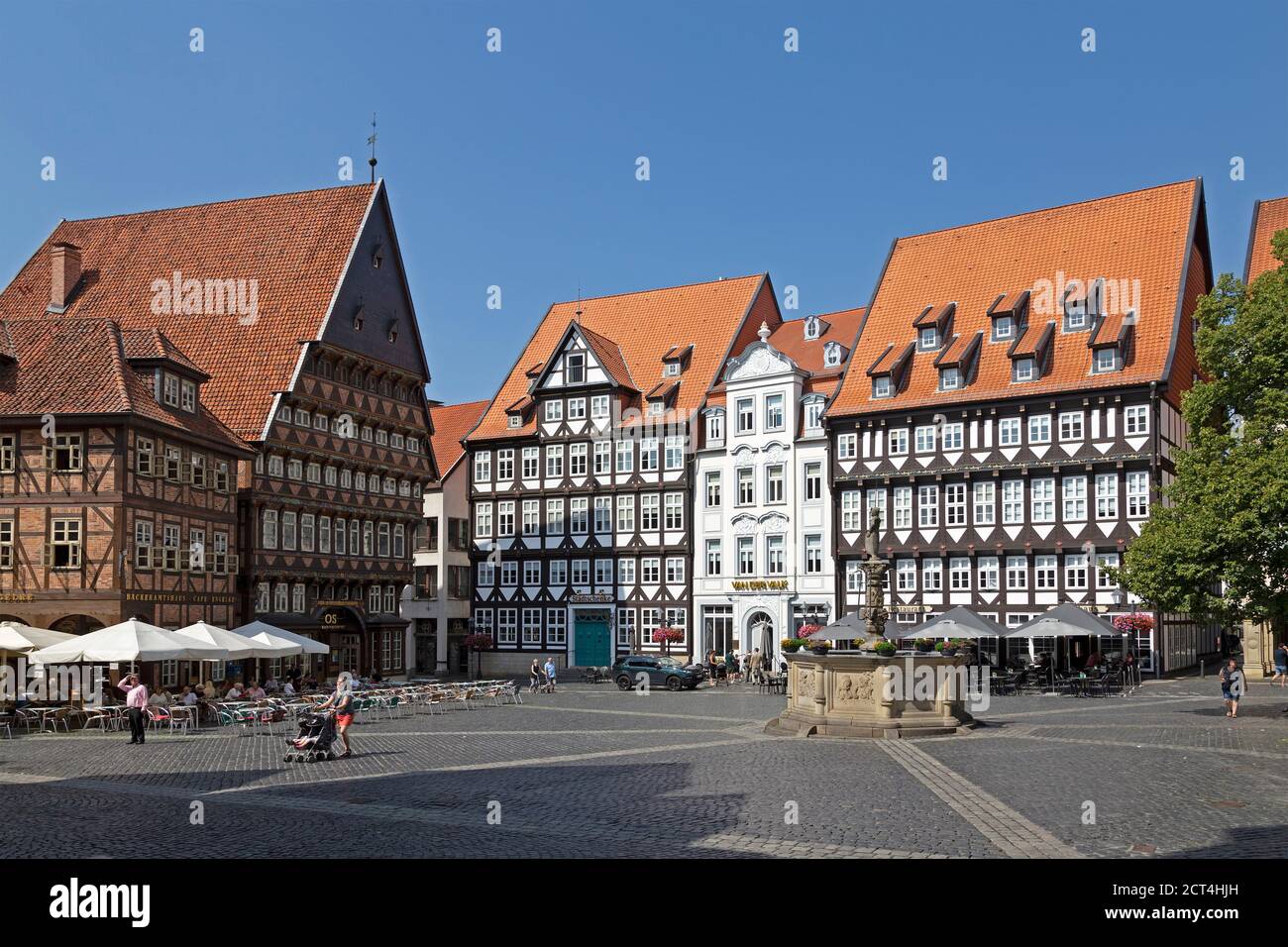 Guild hall building hi-res stock photography and images - Alamy