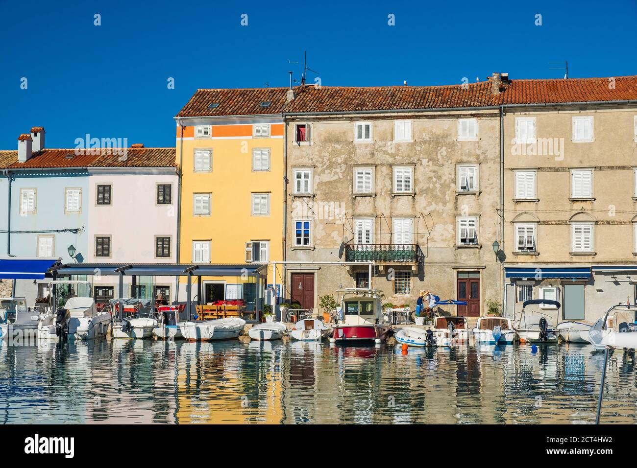 Waterfront in the town of Cres, waterfront, Island of Cres, Kvarner ...