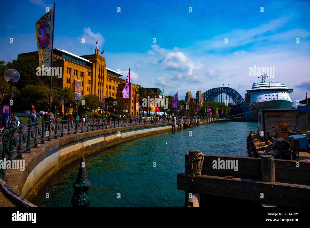 Waterfront circular quay hi-res stock photography and images - Alamy