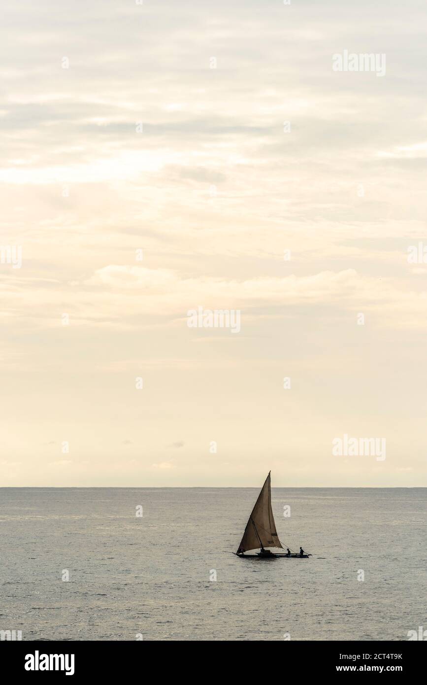 Kenyan fishing boat hi-res stock photography and images - Alamy