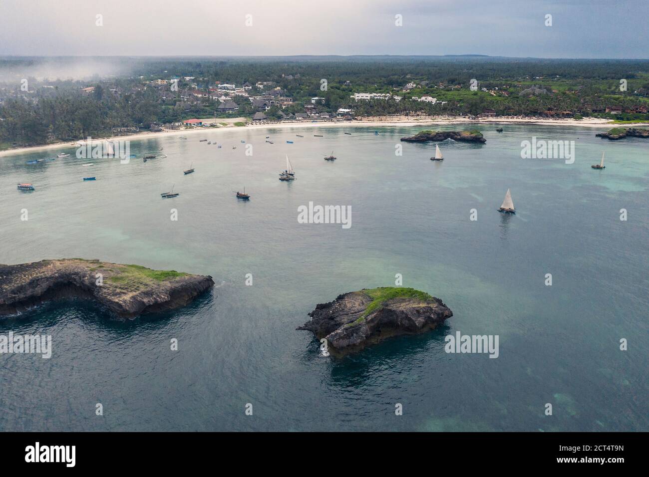 Kenya kilifi beach hi-res stock photography and images - Alamy
