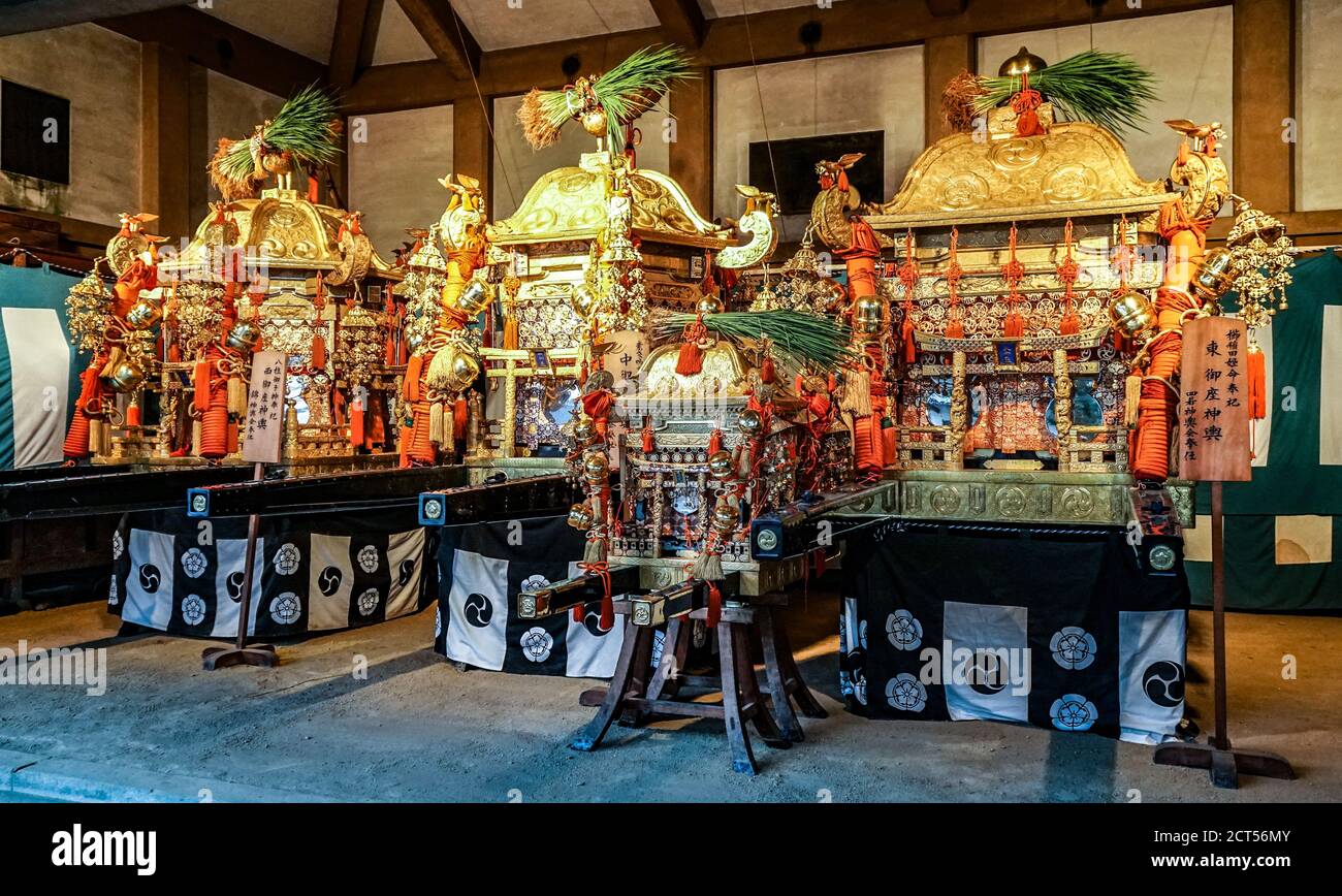 Mikoshi (Japanese sacred palanquin) at Yasaka Jinja Shrine in Gion ...