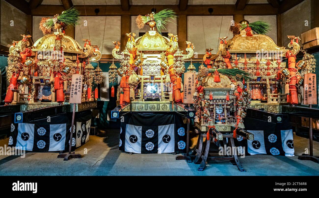 Mikoshi (Japanese sacred palanquin) at Yasaka Jinja Shrine in Gion ...
