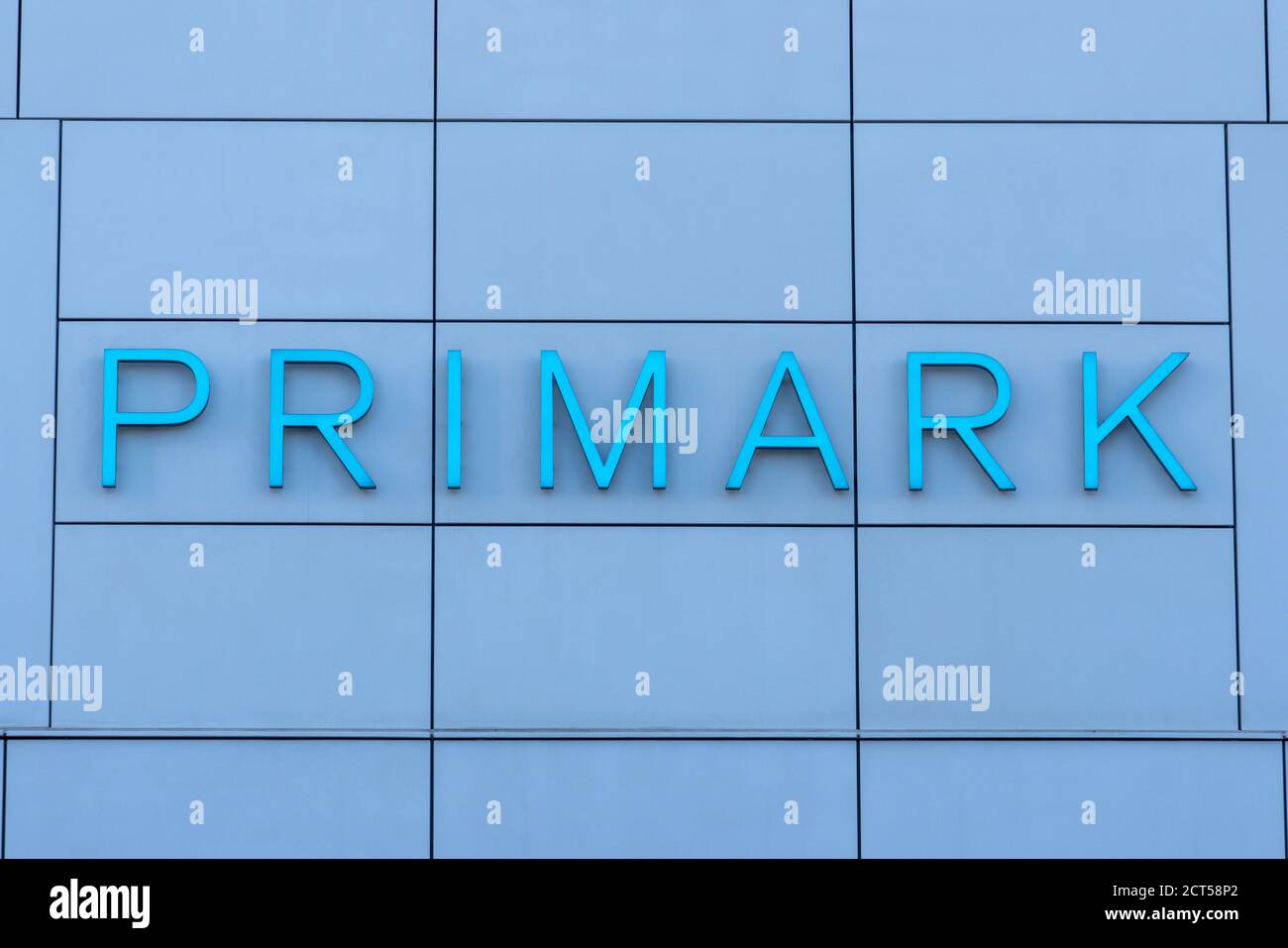 Berlin, Germany September 17, 2020: Symbolbilder - 2020 Primark, logo ...