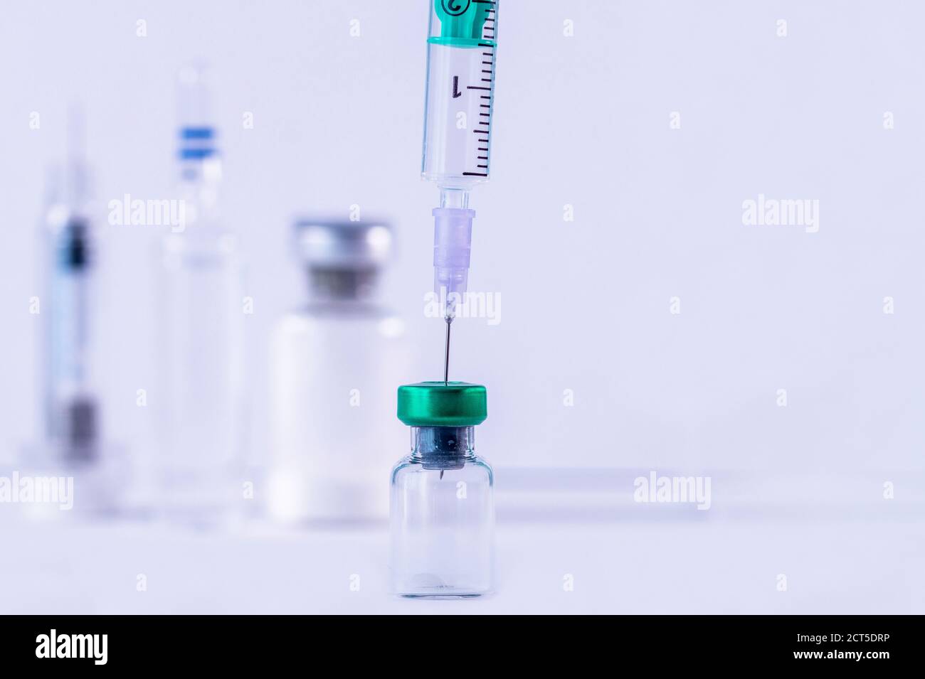 Botulinum toxin vial hi-res stock photography and images - Alamy