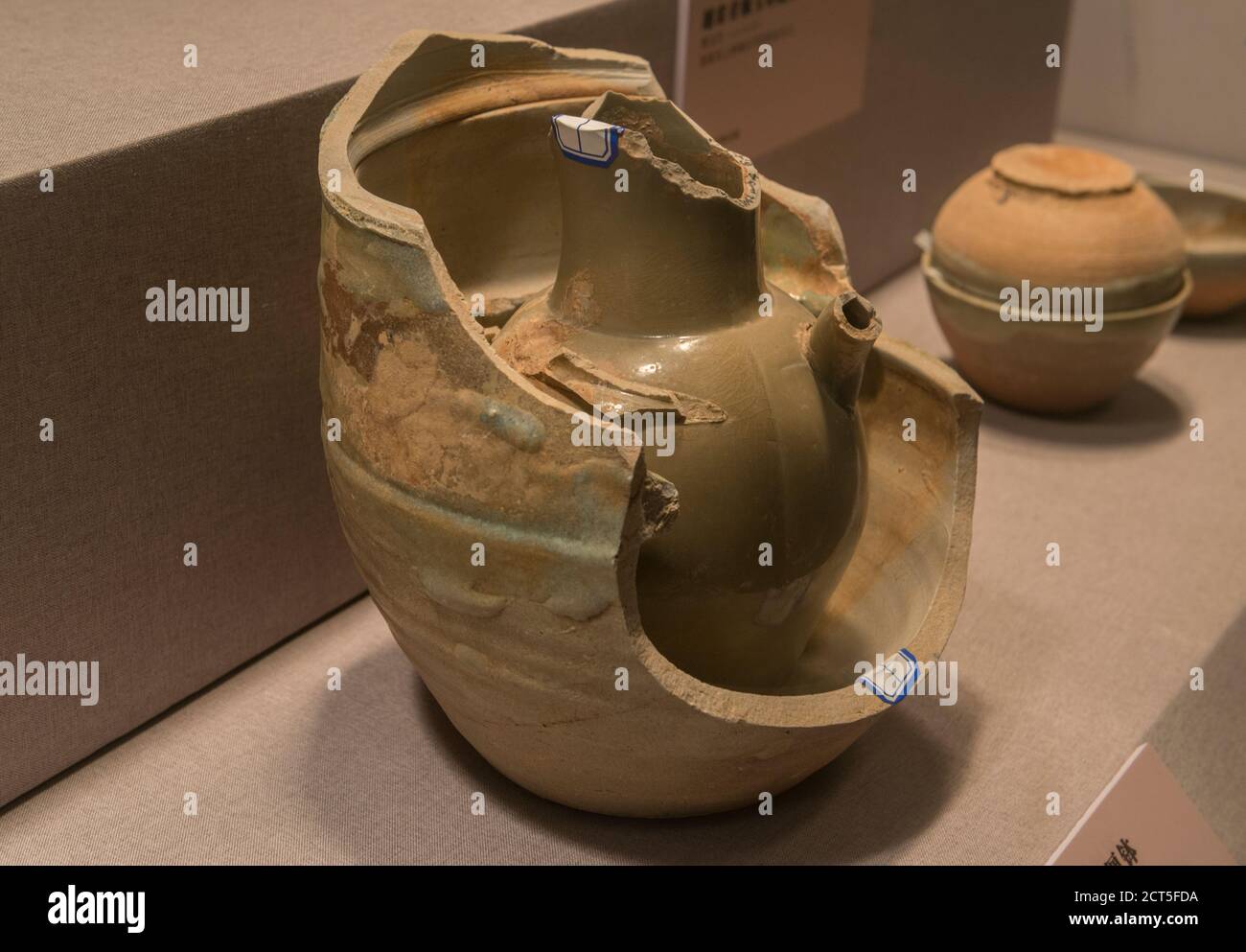 Box kiln hi-res stock photography and images - Alamy